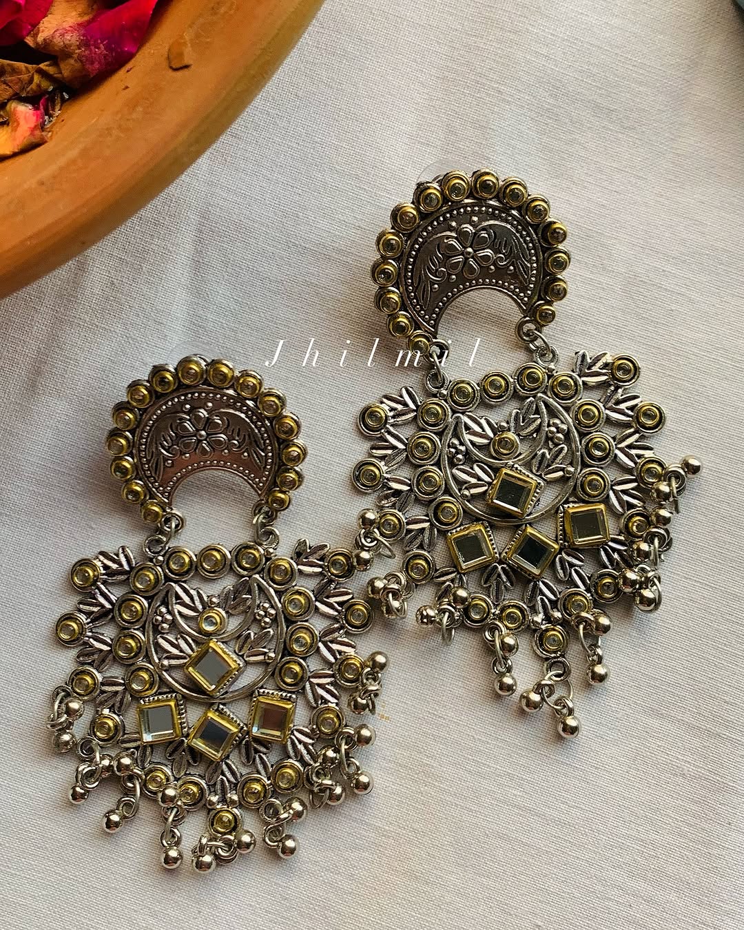 Medium Jhumka/Earrings – Jhilmil Accessories